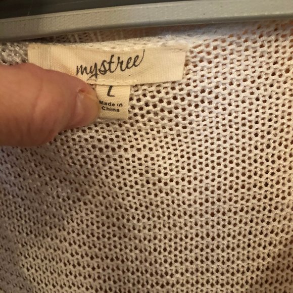 Mystree | Tops | Mystree Top Size Large | Poshmark